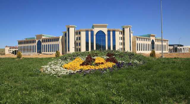 Bayburt Üniversitesinde “Üniversiteni Keşfet YÖK Sanal Fuarı 2020 ...