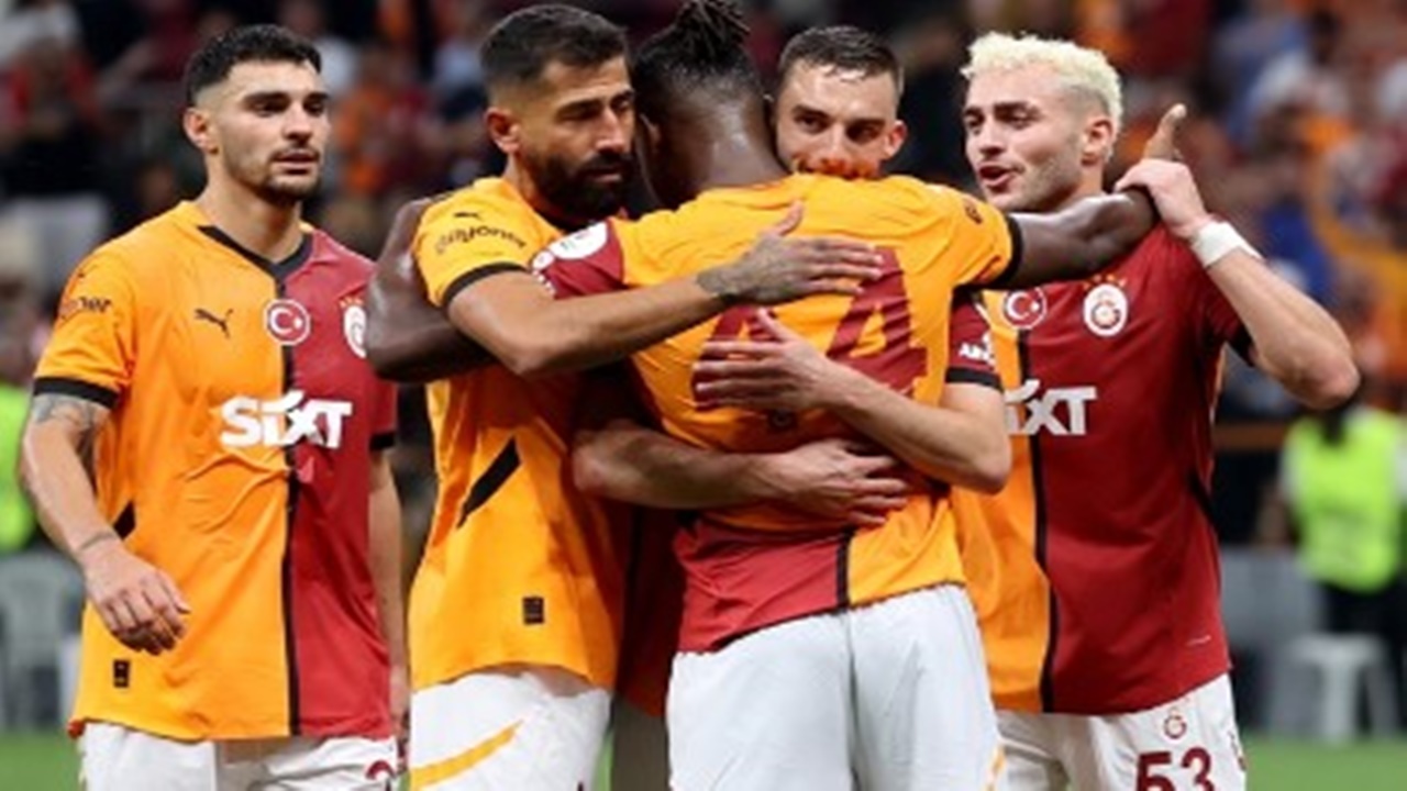Galatasaray 9 gün sahada yok! Maç takvimine bakan taraftar yıkıldı